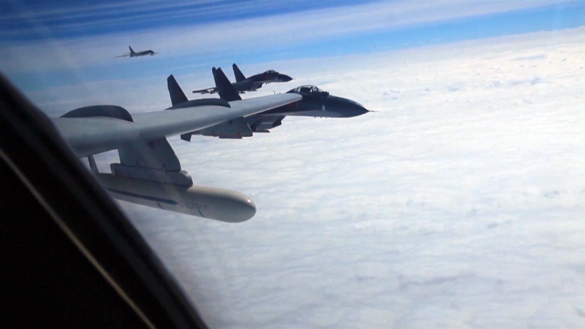 พบเฮลิคอปเตอร์ต่อต้านเรือดำน้ำ Ka-28 บินเหนือน่านฟ้าตะวันออก ｜ 公視新聞網 PNN