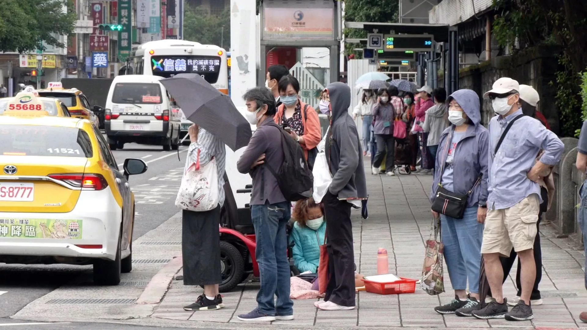 Angin monsun timur laut menguat pada Kamis, suhu di utara anjok di ...