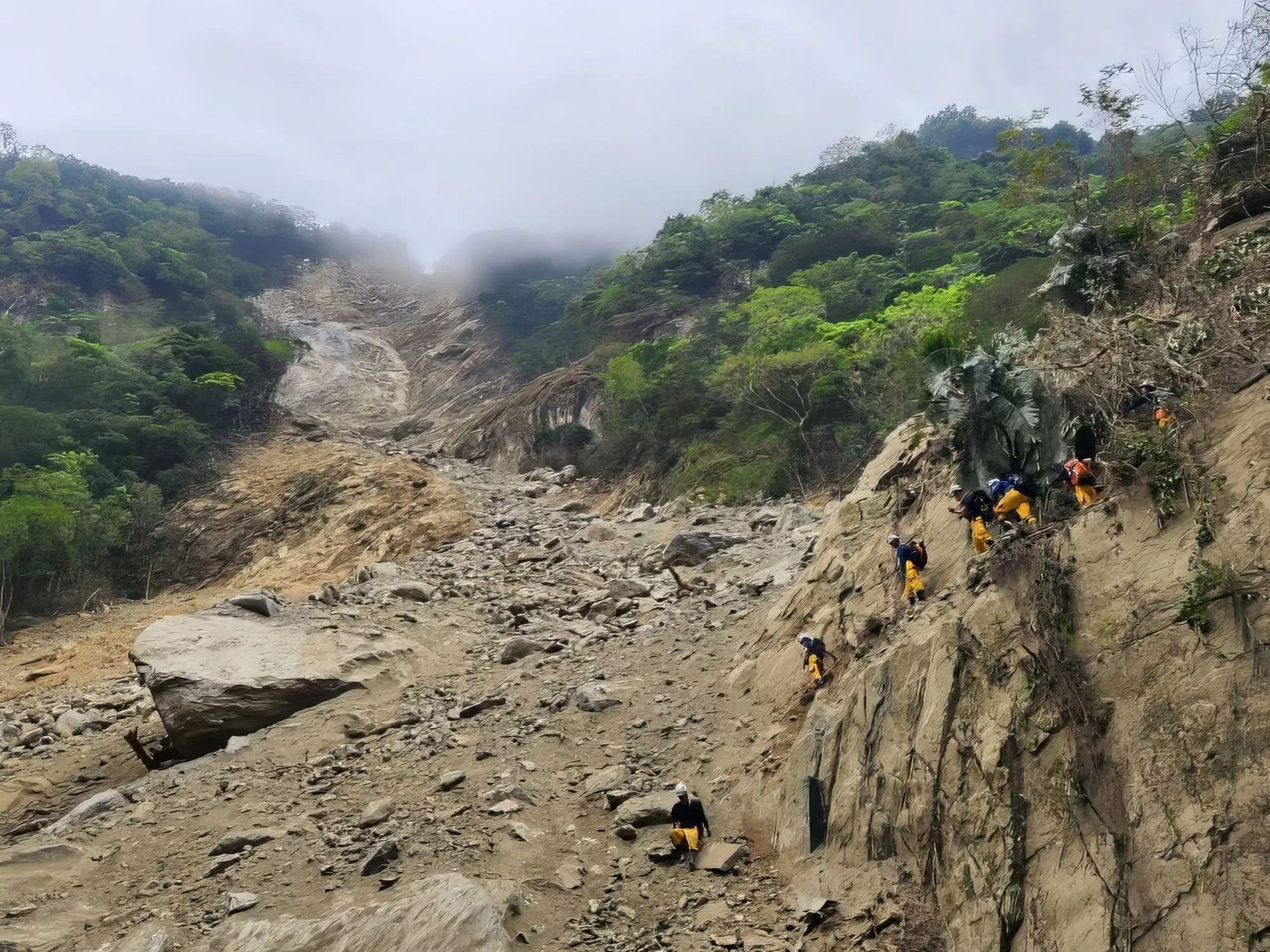 0403震後1年／千起餘震擴大崩塌 太魯閣再添近千頃難癒傷痕 【圖解】 ｜ 公視新聞網 PNN