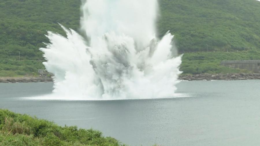Angkatan Laut lakukan peledakan bom di dasar laut Teluk Maoao ｜ 公視新聞網 PNN